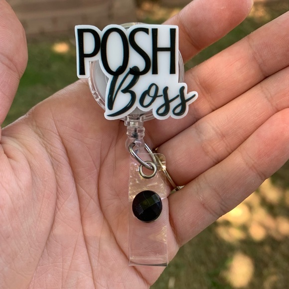 @juliatok | Accessories | Posh Boss Retractable Badge Holder | Poshmark
